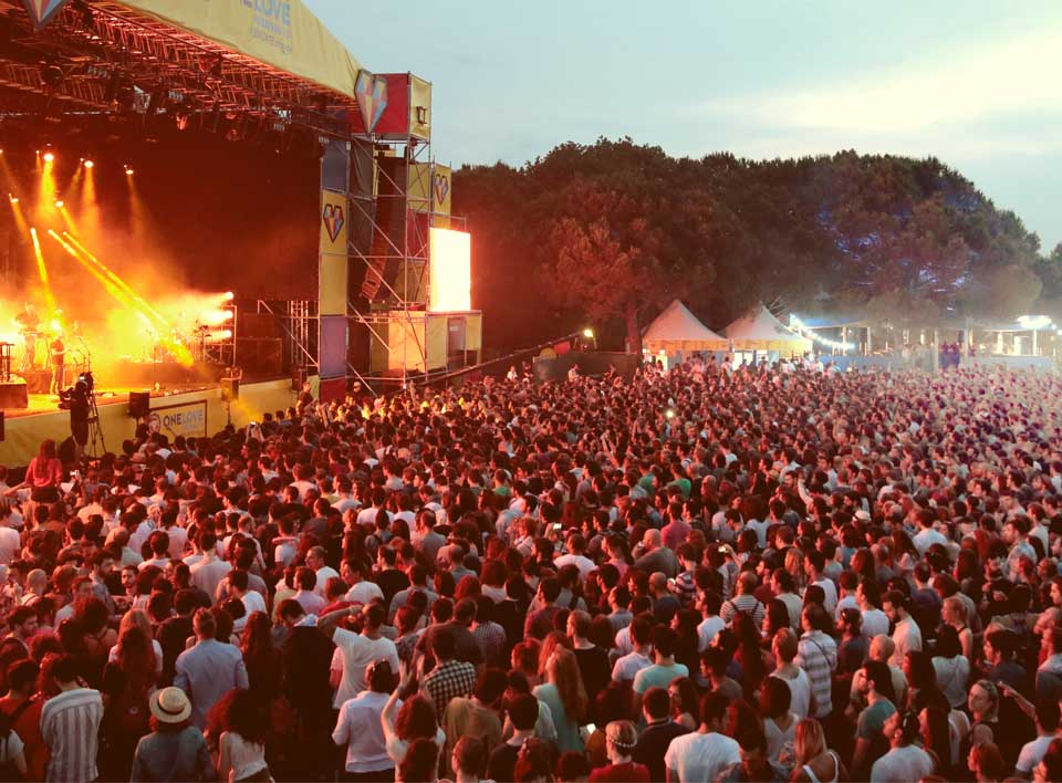 One Love Festival 15'e gitmek için 15 neden | Back on Stage